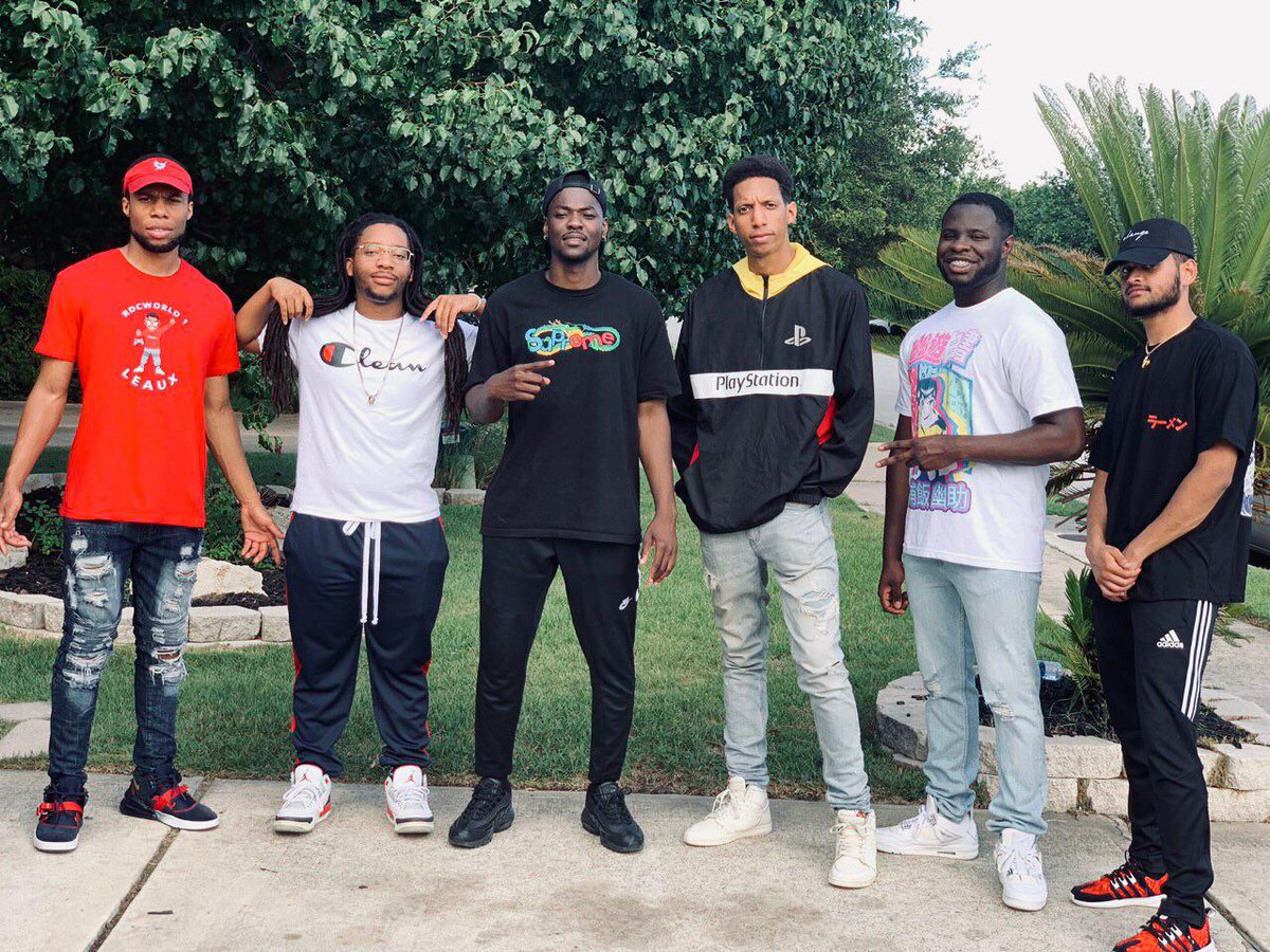 A Brave New RDCworld > Fandom Spotlite