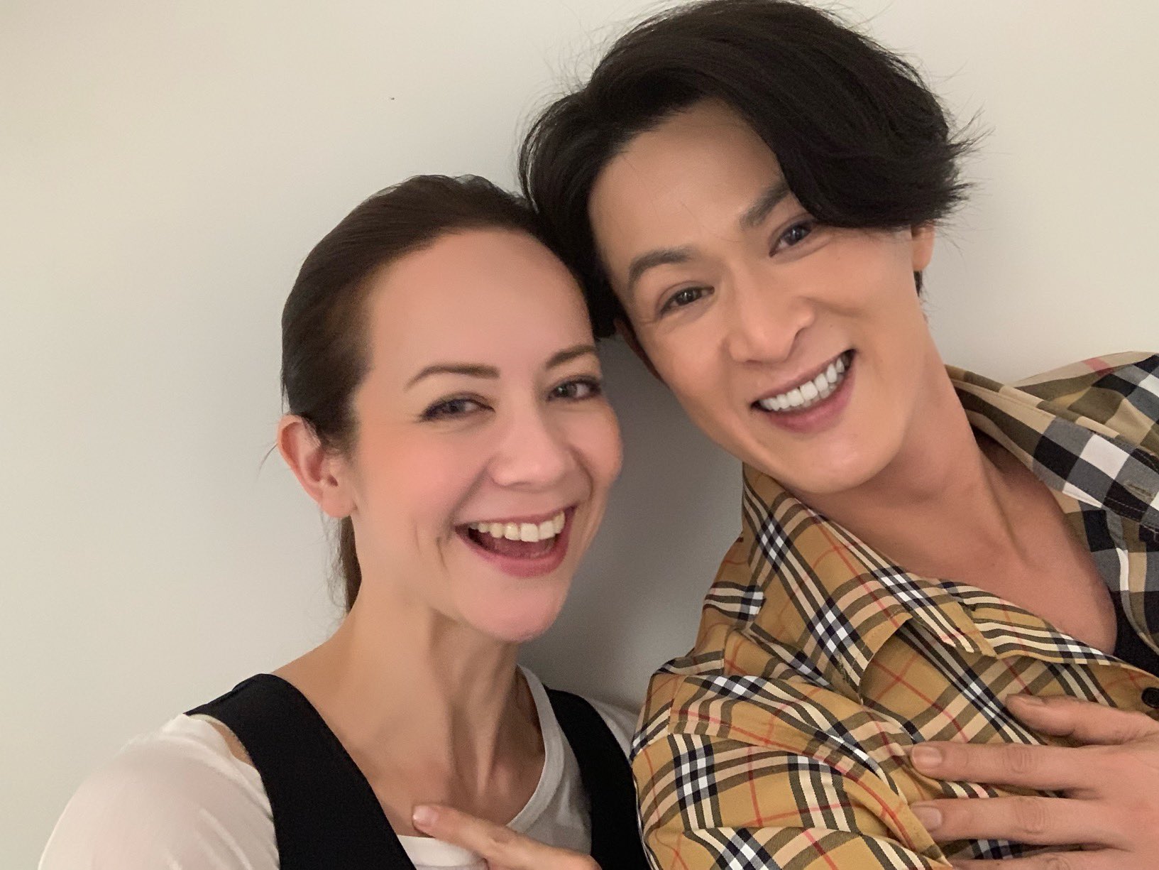 新納慎也(shinya NÎro) On Twitter 昨日の夜は スズカツ さんの Rockoperarj を。若さ炸裂の舞台