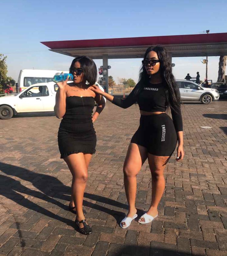 EMBEDDED POP UP STORE on Twitter: "EMBEDDED BLACK TIGHTS🔥🖤 ...