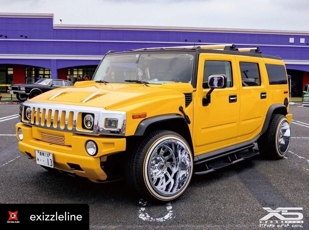 Lowered Hummer H2