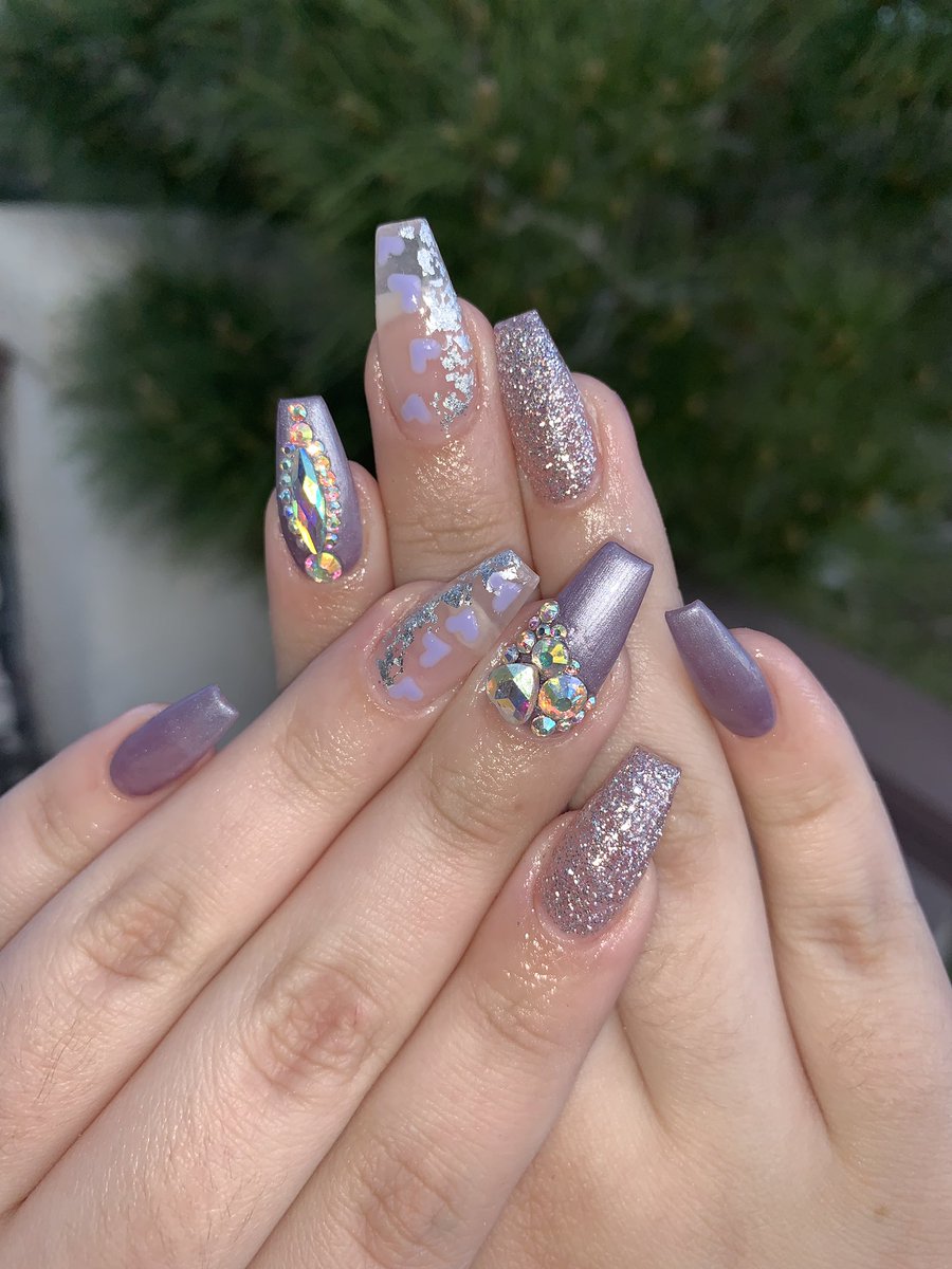 Ninas Polish LV on X Vegas nails bling nailart https t idvQMvXSQT X