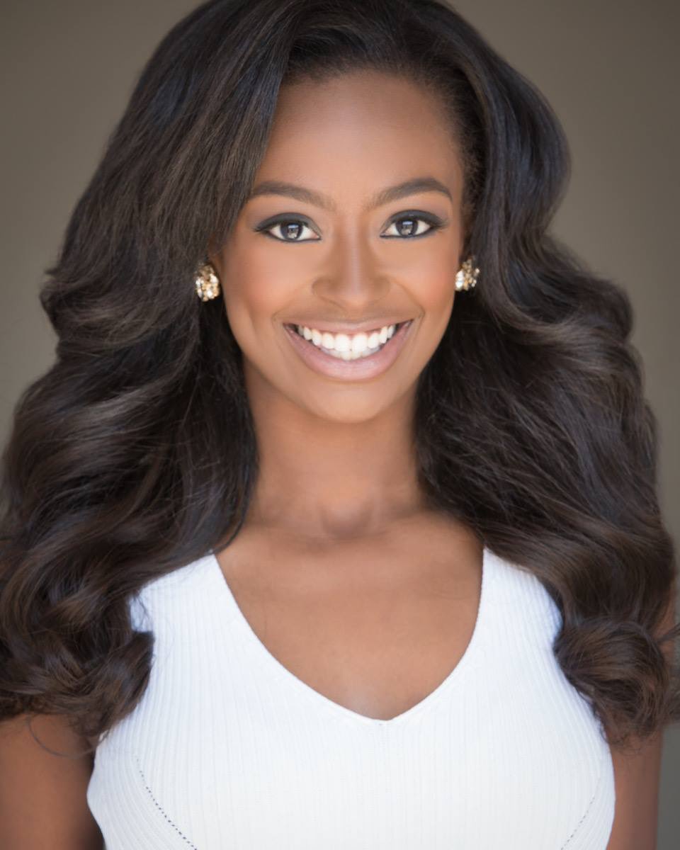 Caroline Marshall's Instagram, Twitter & Facebook on IDCrawl