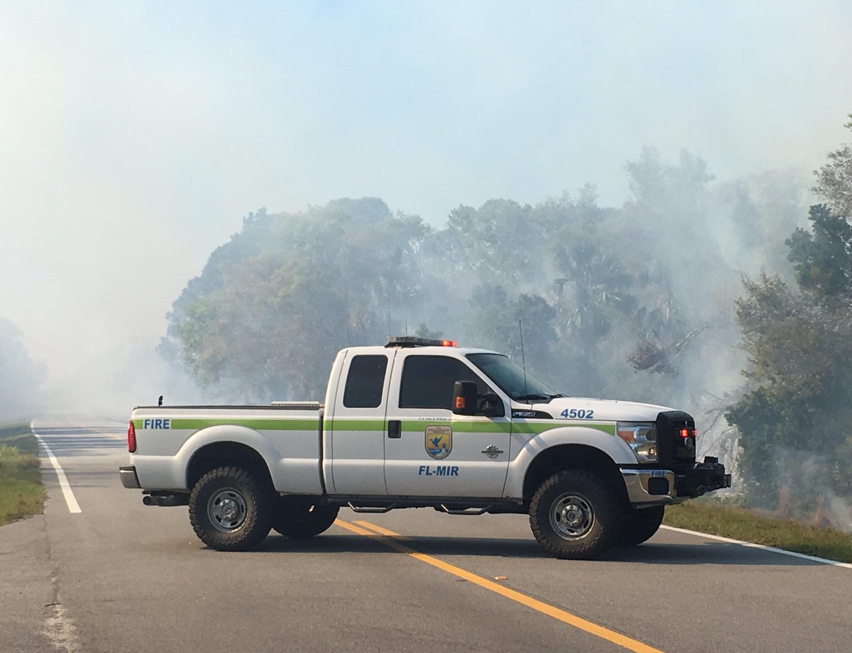 Crews working to contain (minor) wildfire near KSC sparked by CRS-11 F9 ...