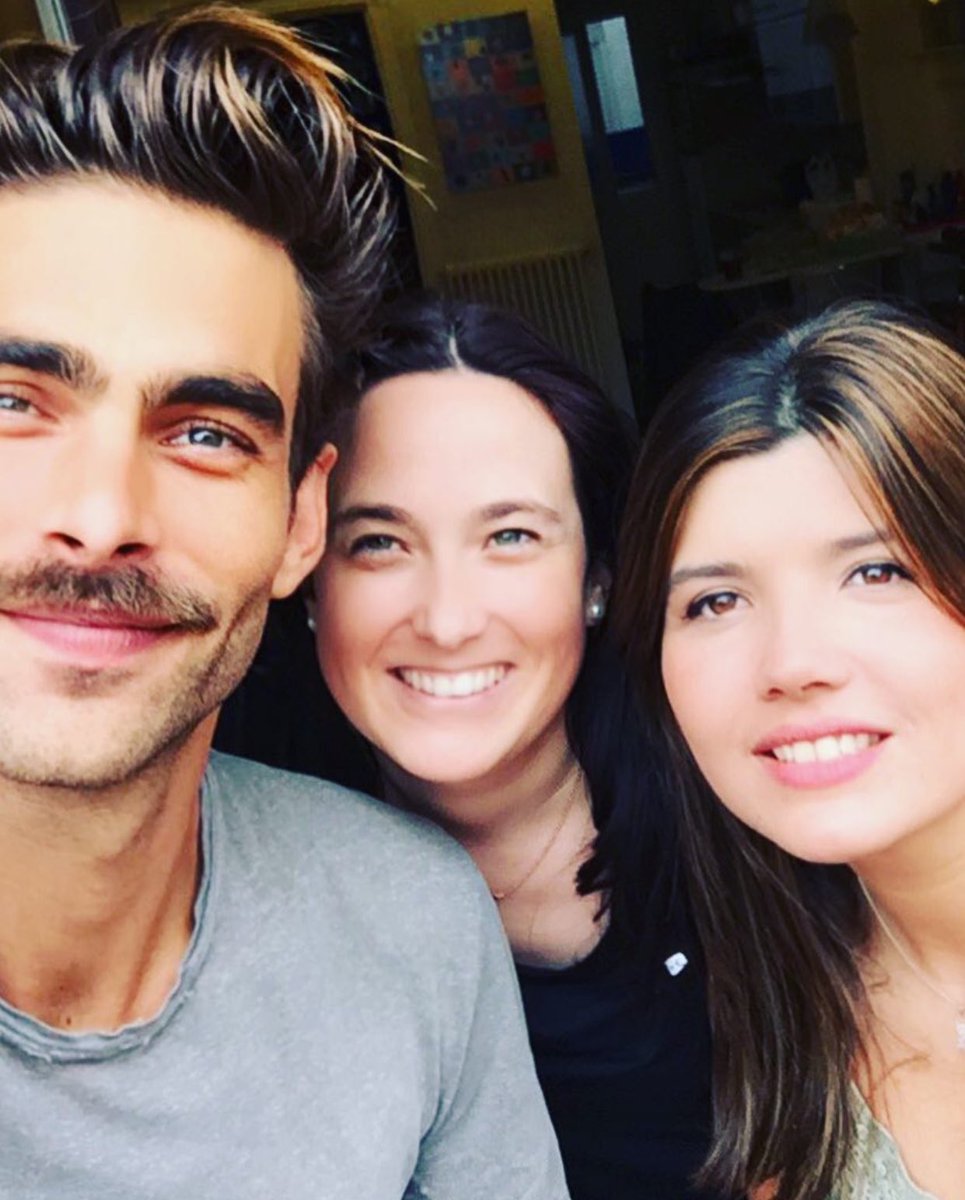 Renata Toth's Instagram, Twitter & Facebook on IDCrawl