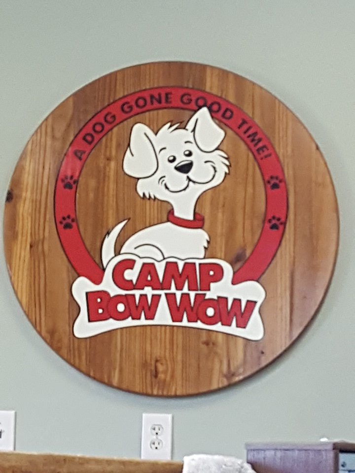 Camp Bow Wow Logo