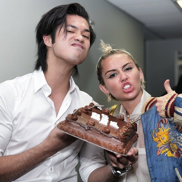 Miley Cyrus 17th Birthday Cake