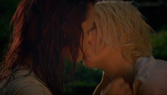 Naomi And Emily Skins Fire