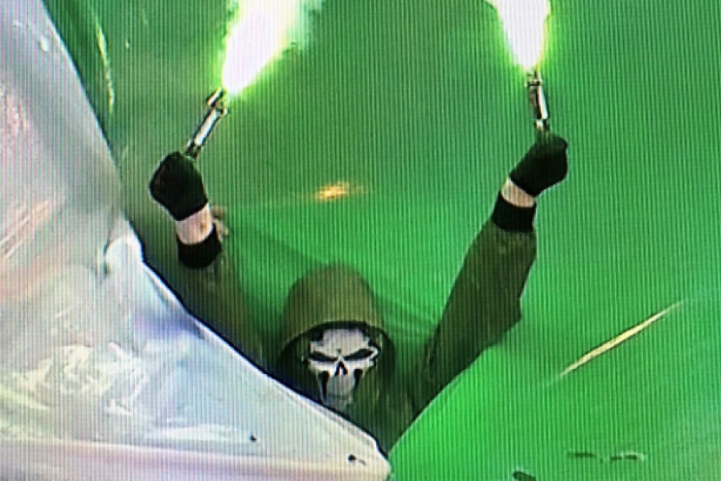 Green brigade's pyro tribute to lisbon lions at celtic park - scoopnest.com