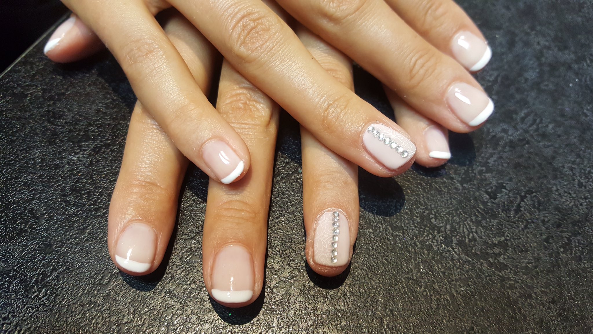 Shellac French Manicure