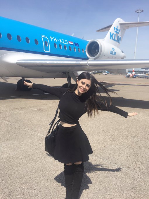 TW Pornstars - Azzy. The most retweeted pictures and videos for all time. Page 5