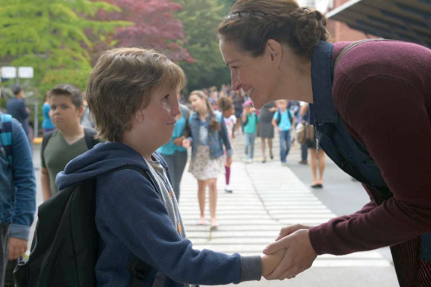 Wonder Trailer Featuring Julia Roberts, Owen Wilson | Latest News Explorer