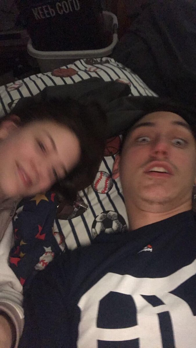 e (@emma_lytle) | Twitter