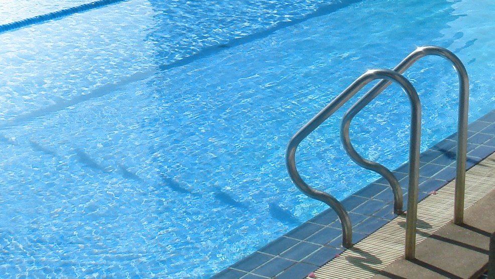 Report: 25 percent of adults swim while having diarrhea, 20 percent pee ...