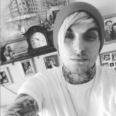 Nicholas Matthews Get Scared