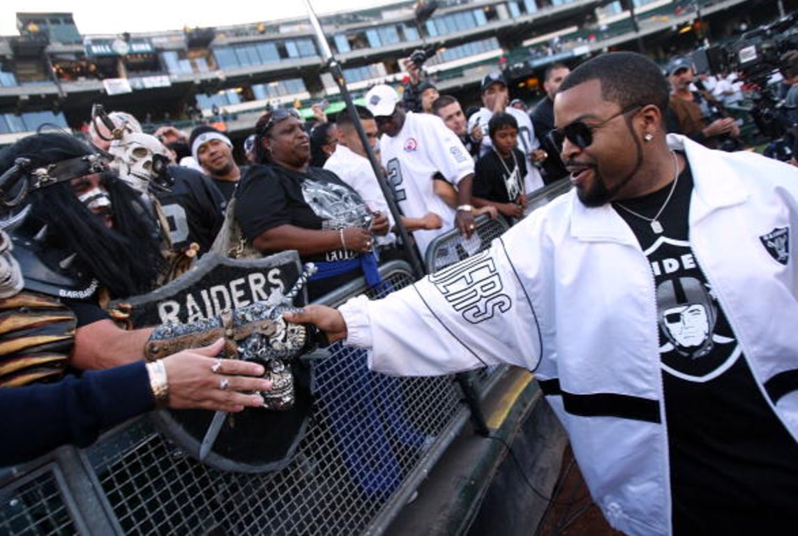 Ice Cube says Raiders owe Oakland a Super Bowl championship before they ...