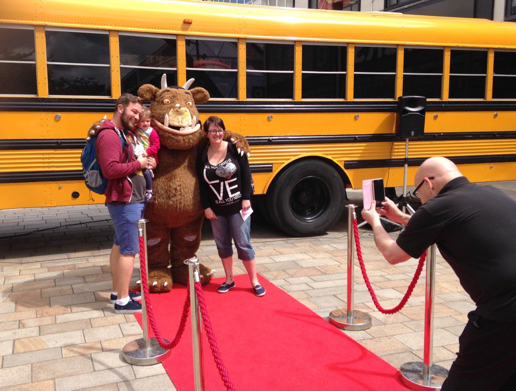 yellow-bus-events-yellowbusevents-twitter