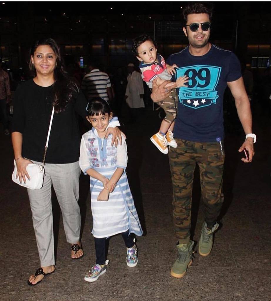 Manish Paul Daughter