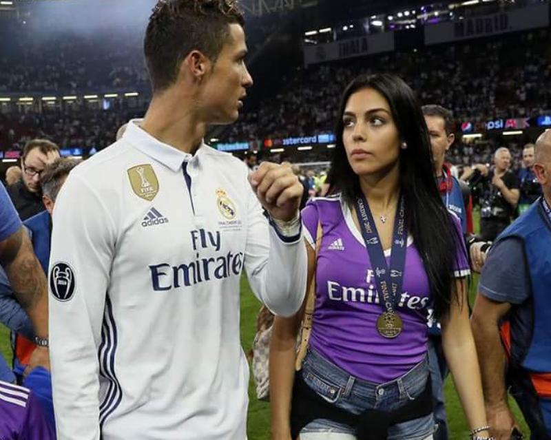 Georgina Rodriguez Yang Semakin Seksi https://t.co/V2EgluDtkH MAXIM ...