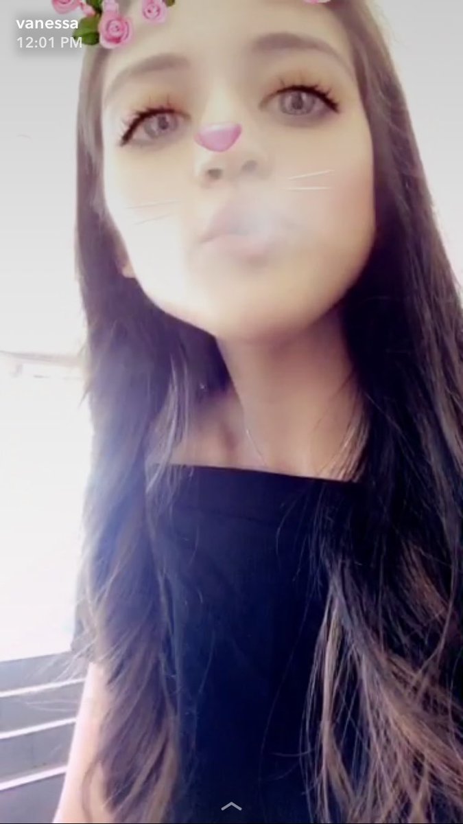 Vanessa Robles (@VANE_SHAA) | Twitter