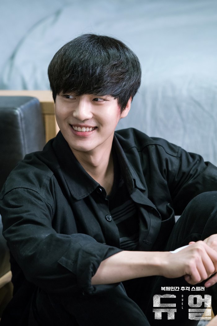 Yang Se Jong INA on Twitter: "[PIC] 170623 #YangSeJong still cuts for OCN #Duel ep 7 #양세종 #듀얼 ...