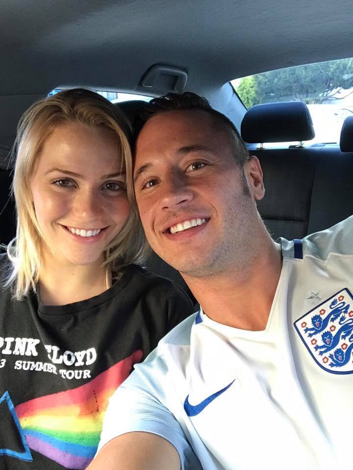 Tw Pornstars 1 Pic Mia Malkova Twitter Roger Waters Free Download