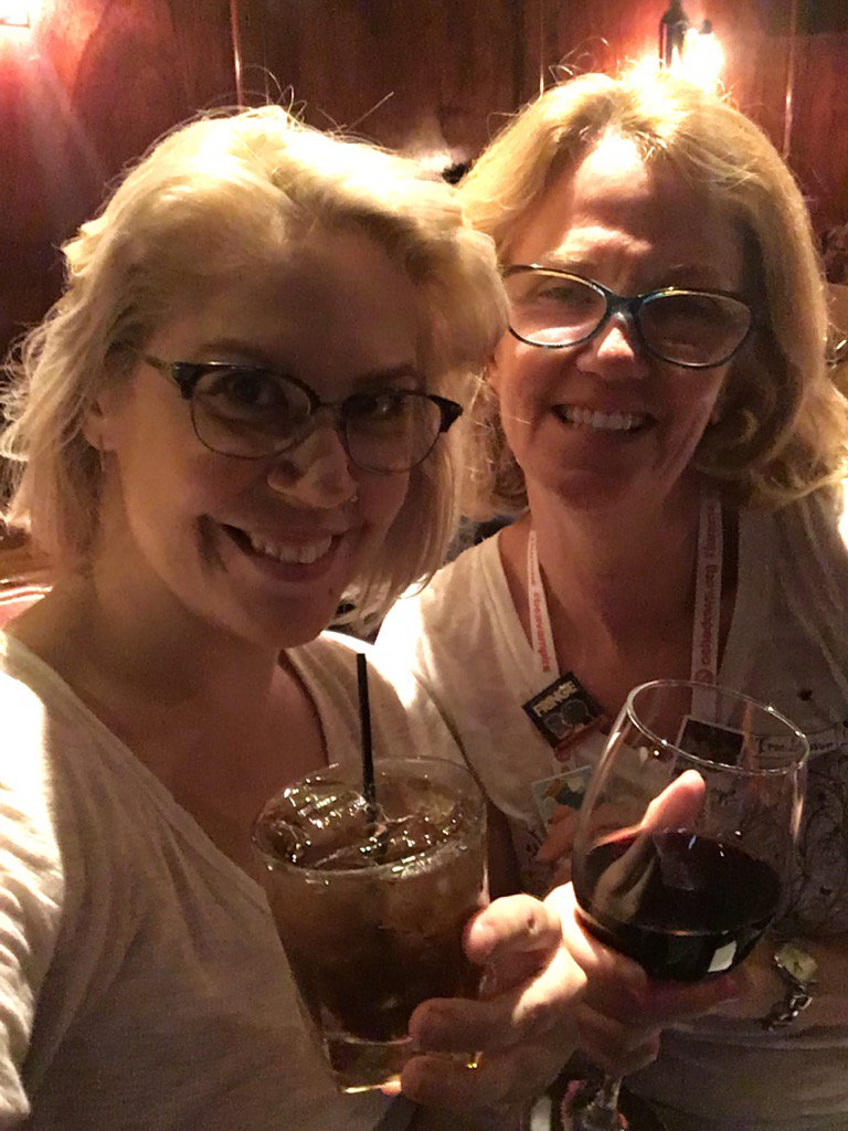 Jennifer Ashe's Instagram, Twitter & Facebook on IDCrawl