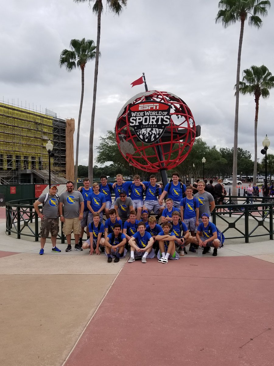 Chad Hedges's Instagram, Twitter & Facebook on IDCrawl