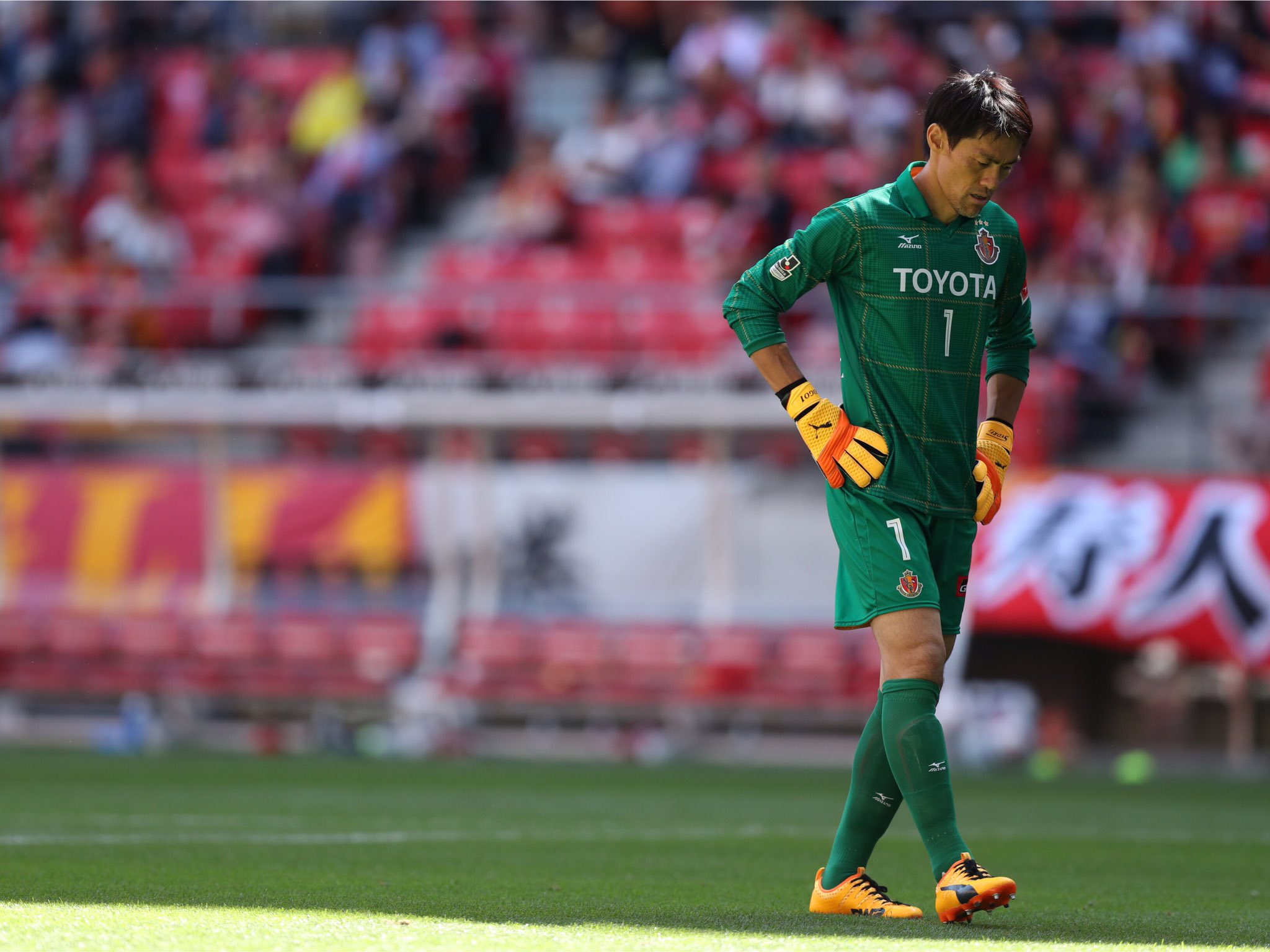 名古屋グランパス / Nagoya Grampus в X: «楢崎正剛選手による中 名古屋グランパス / Nagoya Grampus в X: «楢崎正剛選手による中