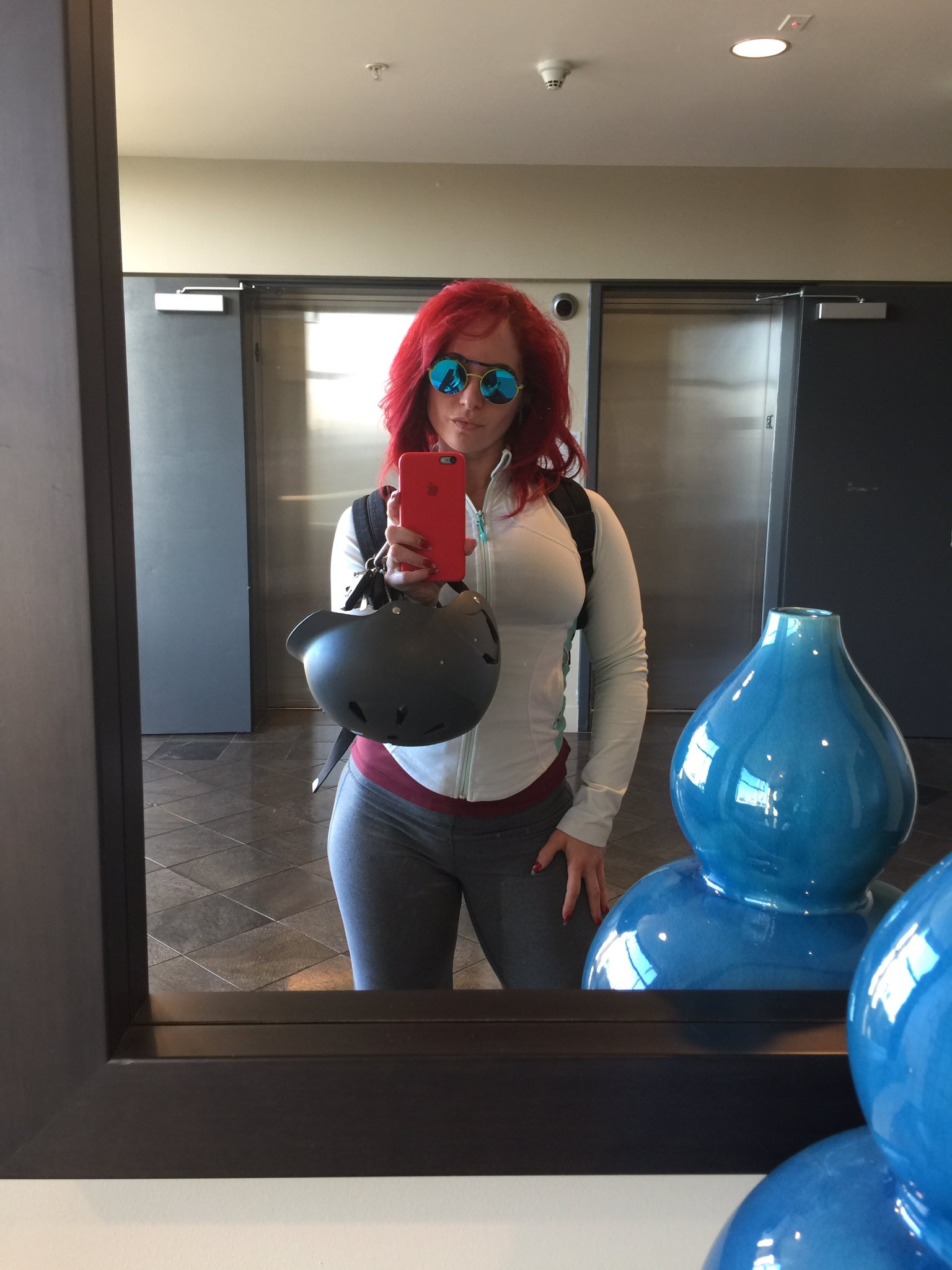 Tw Pornstars Andrea Rosu Twitter Off To Boxing Class 1 42 Pm 15 Jun 2017