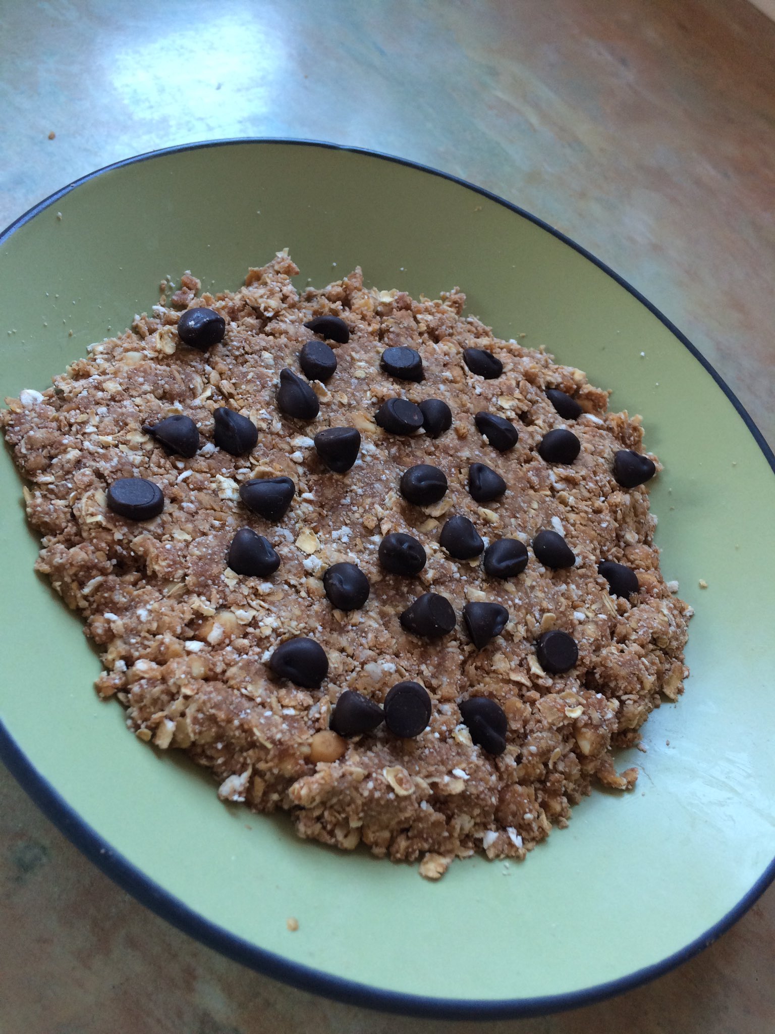 Eva Makes.... A Giant Cookie