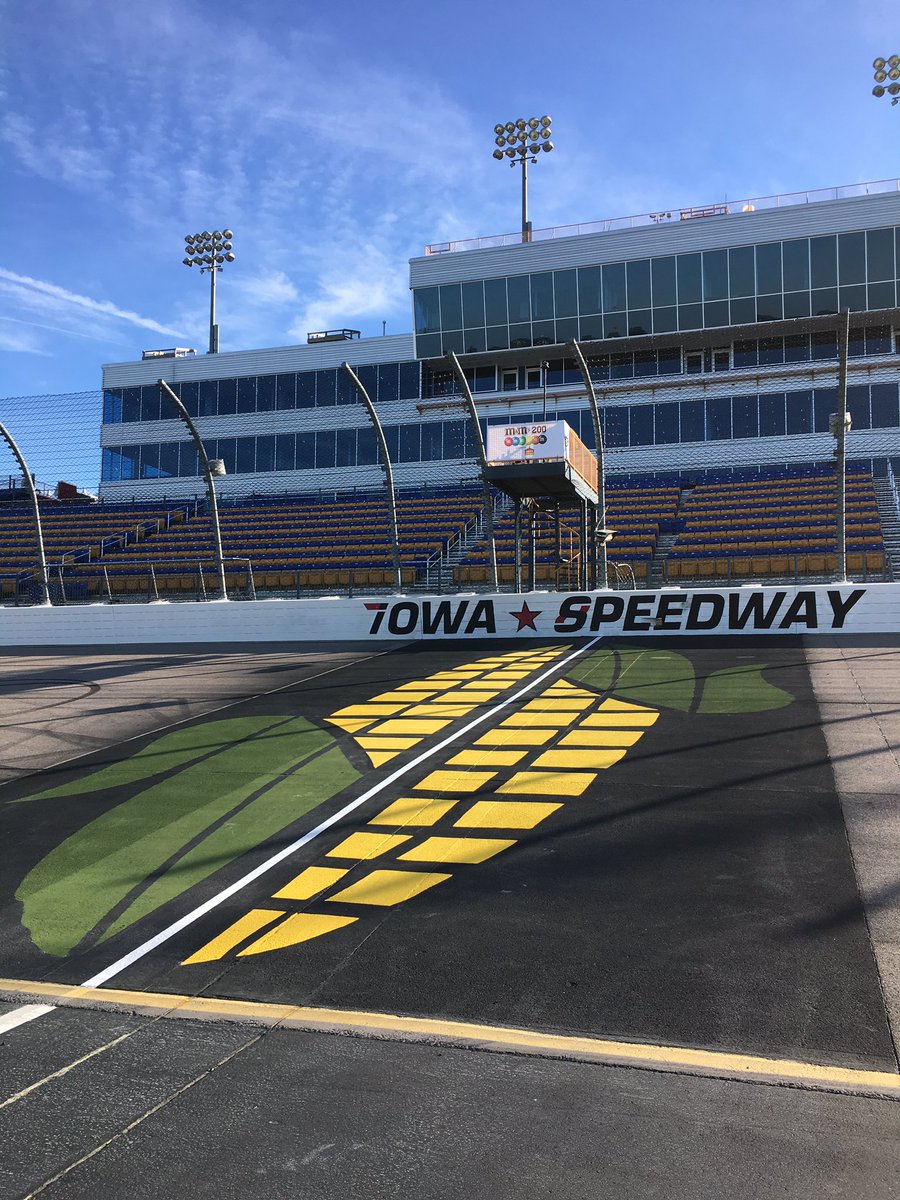 Iowa Speedway Start/Finish Line : r/NASCAR