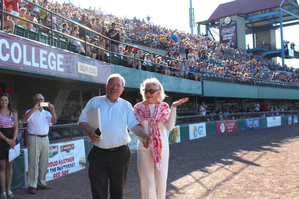 Emily Dimaggio's Instagram, Twitter & Facebook on IDCrawl