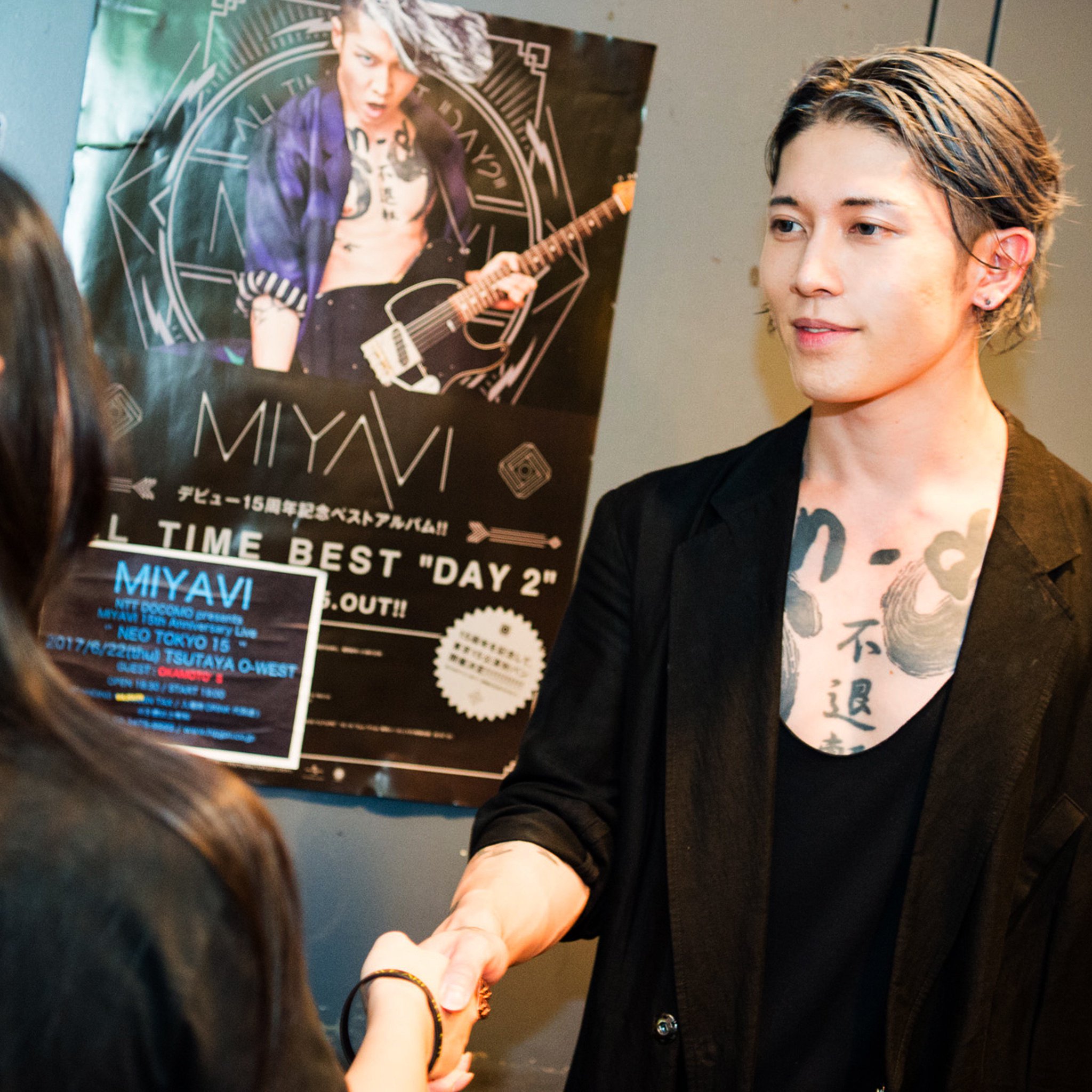 MIYAVI STAFF【公式】 on Twitter: "MIYAVIファンクラブ”MYV CREW”について -会員特典その2️⃣- Meet&Greet ライブ終了後MIYAVIと直接 ...