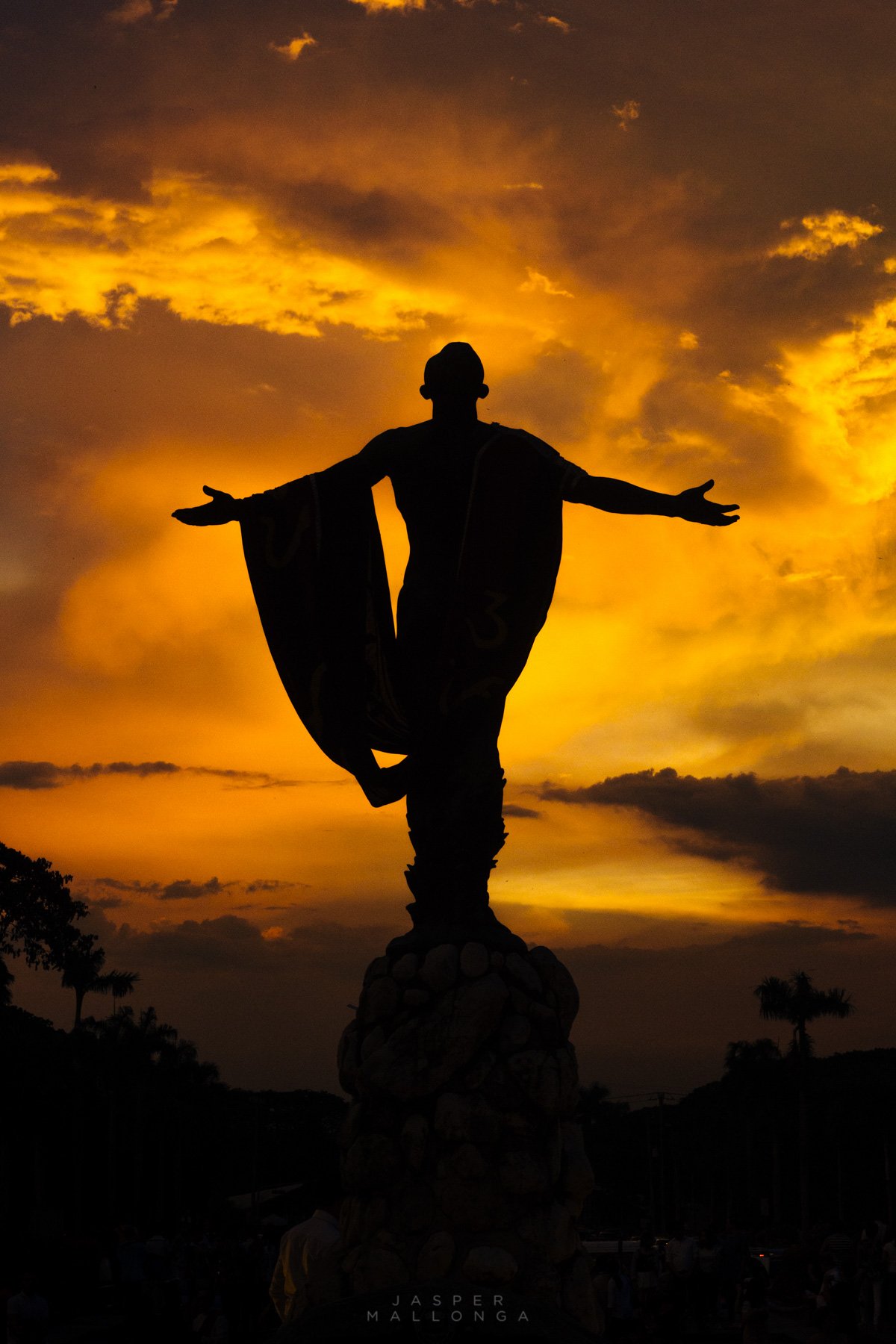 Up Oblation Statue Logo U.P. Oblation | The Oblation Is The Icon Of