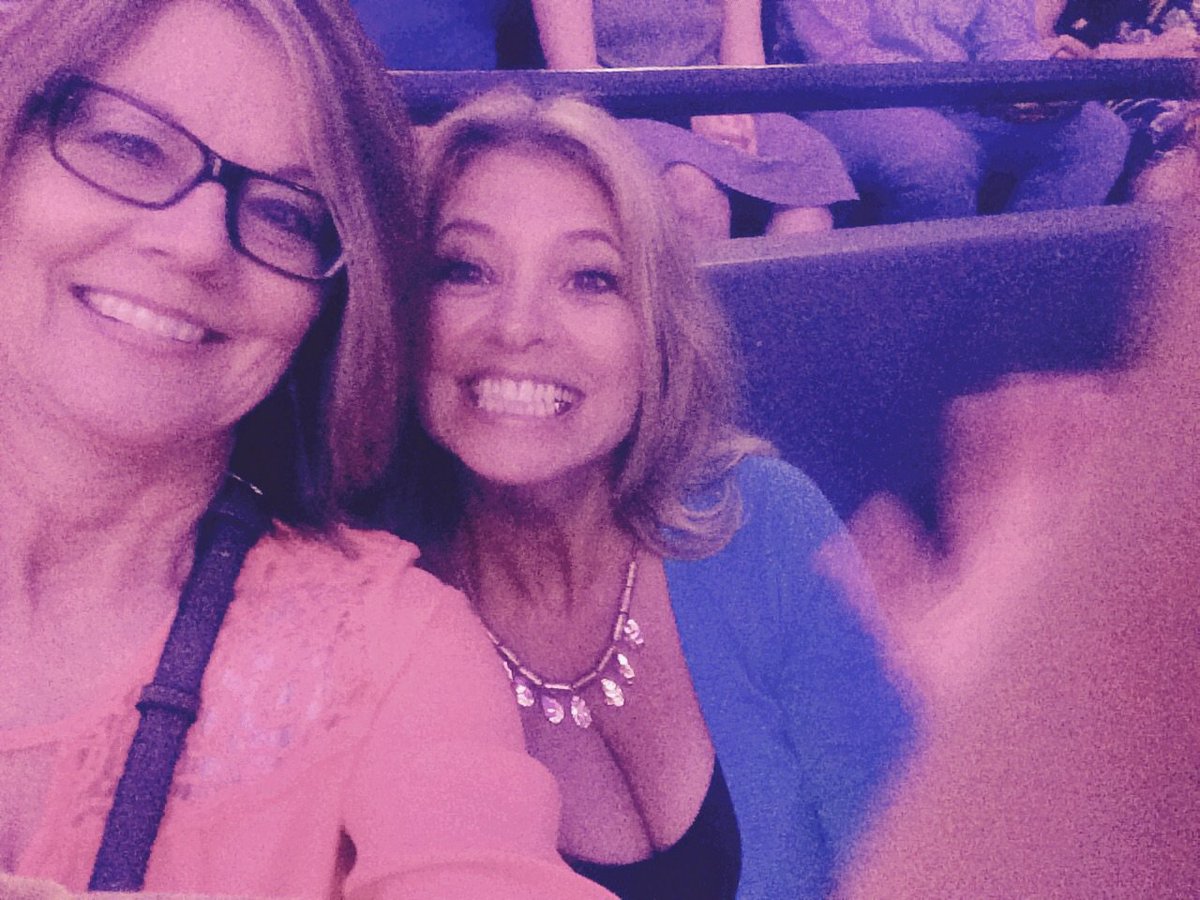 Lynn Littlejohn's Instagram, Twitter & Facebook on IDCrawl