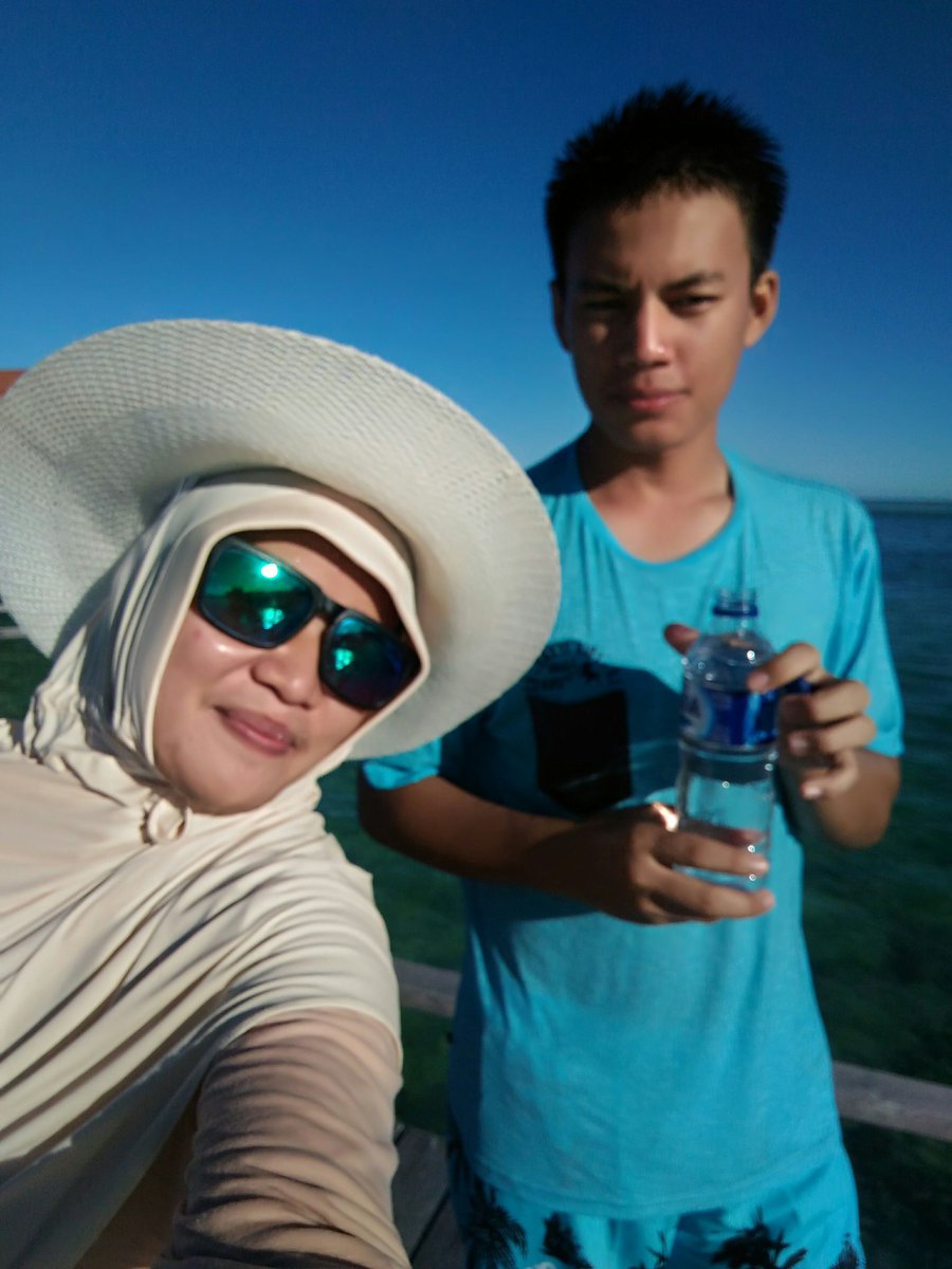 nia (@hasnia_) | Twitter