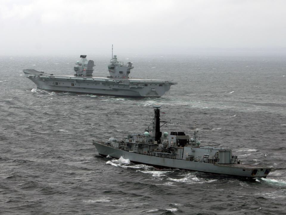 HMS Queen Elizabeth (R08) on sea trials escorted by HMS Sutherland (F81 ...