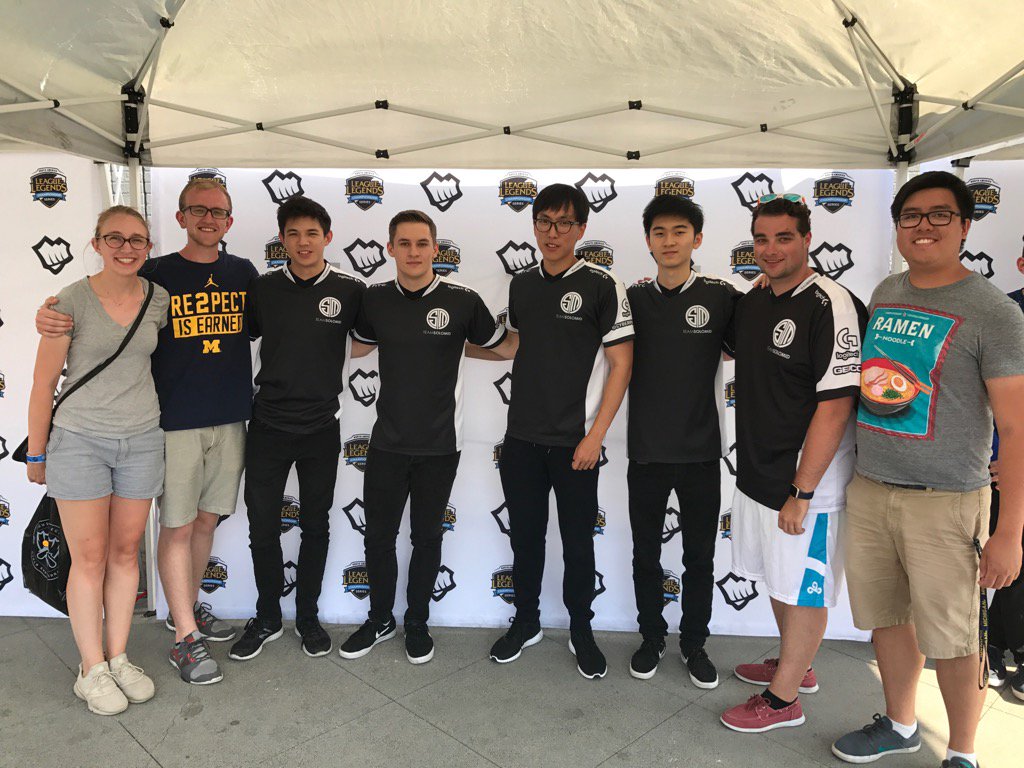 Morrie Cunningham (@Ag3ntOran6e) | Twitter