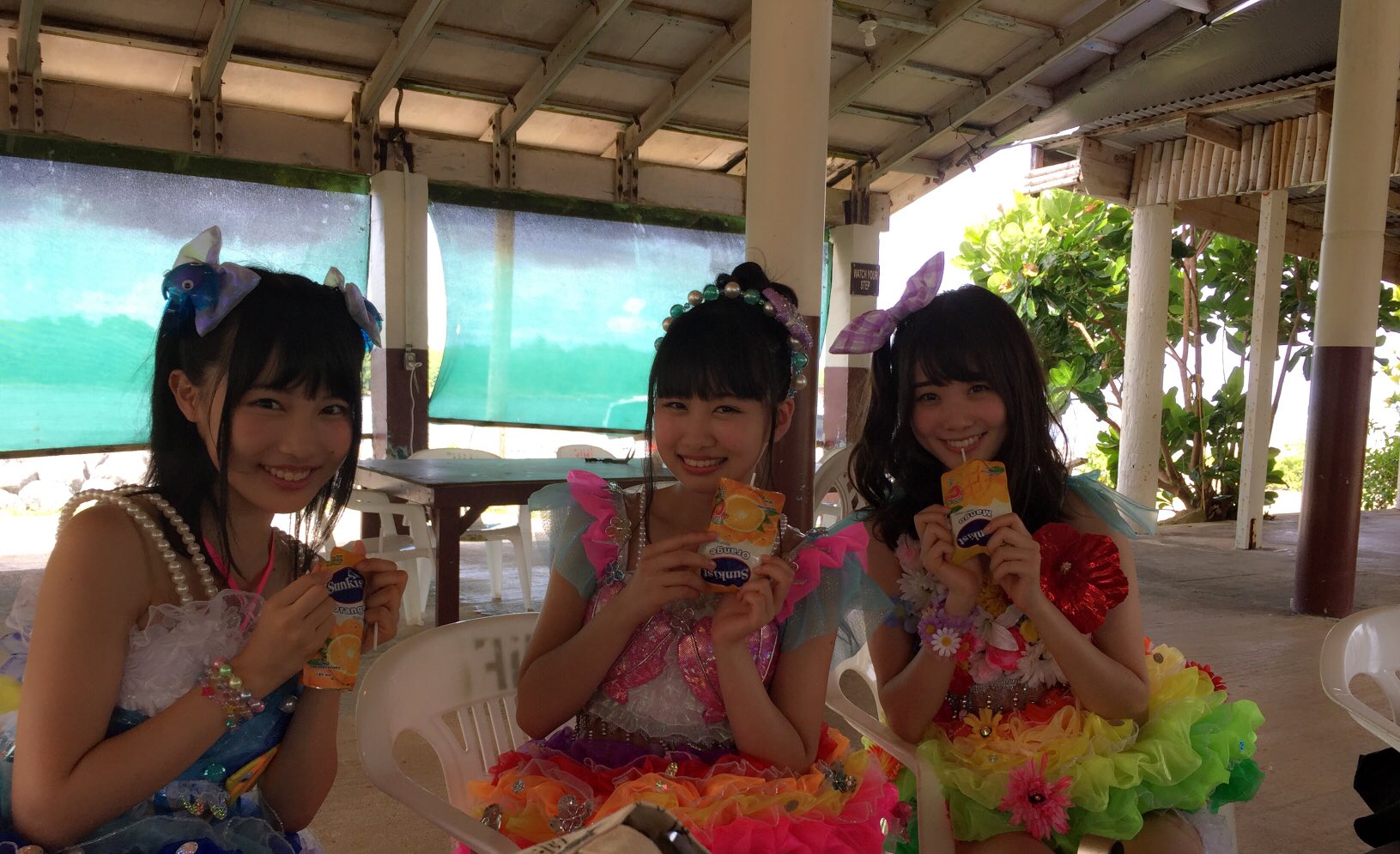 中村 朱里＠虹のコンキスタドール on Twitter: "「キミは無邪気な夏の女王～This Summer Girl Is an Innocent Mistress〜」のMV公開しました٩ ...