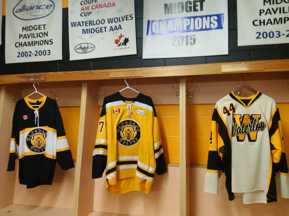 Waterloo Wolves Logo