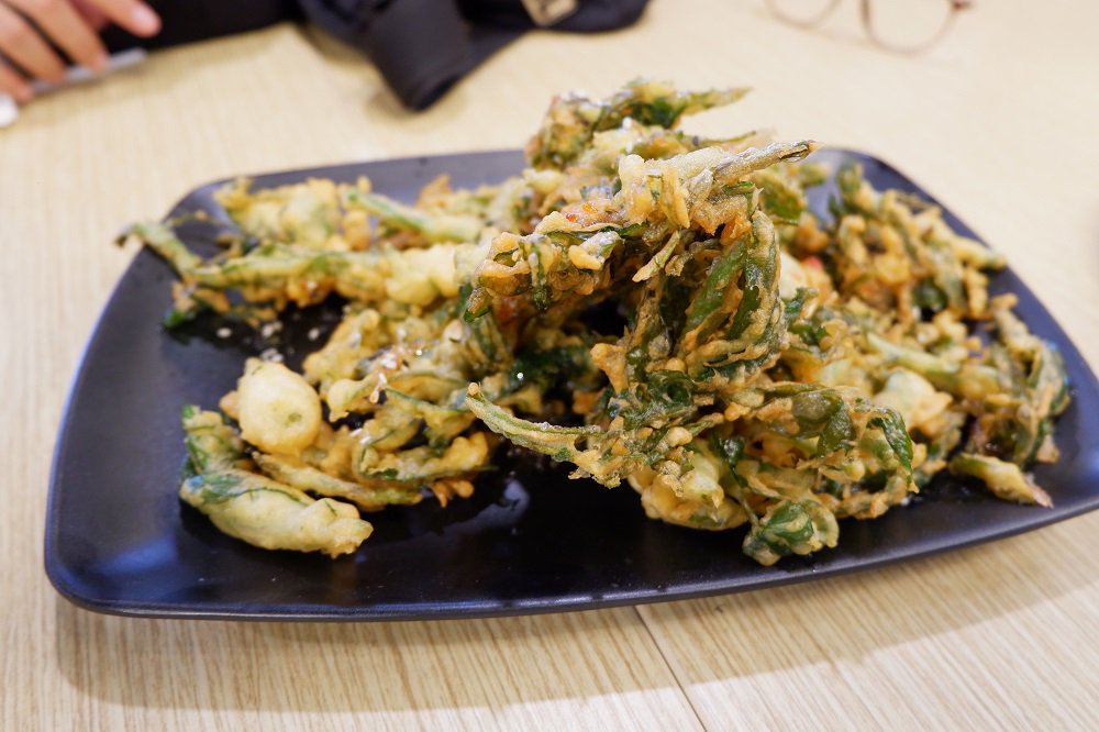 (VIDEO) Kuah Kental dan Rempah Indonesia Jadi Rasa Khas Mi Setan ...