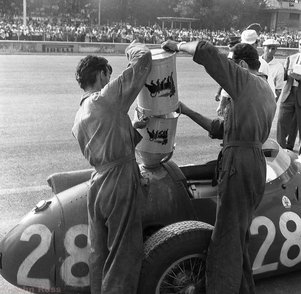 pic.twitter.com - Page 458