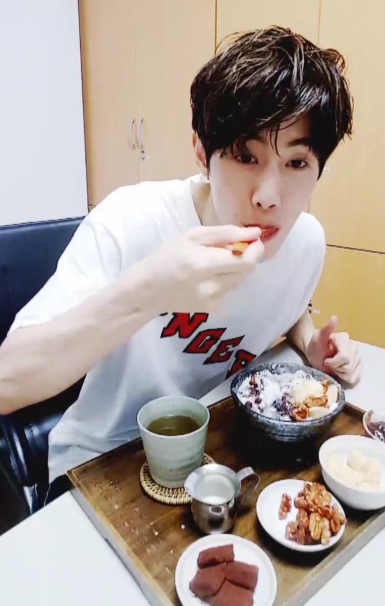 李文玲 (@FF_Zeefar) | Twitter