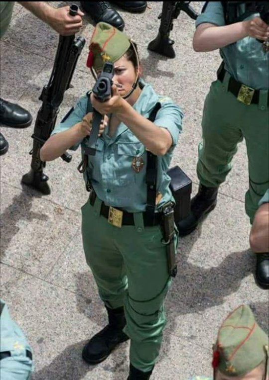 Yes, you CAN watch GuP for both its WW2 tanks accurate depiction AND ...