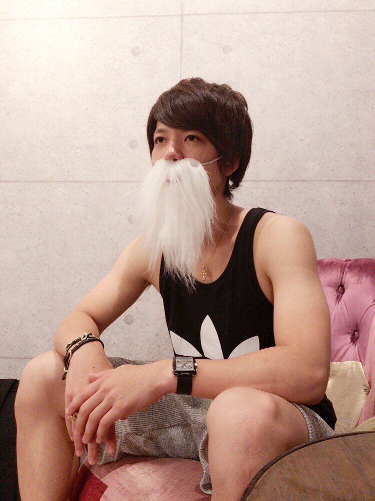 ROOTFIVE(ルート・ファイブ)公式 on Twitter: "#暇すぎて変な踊りしてます からの #暇すぎて黄昏てます #ルーファイツアー2017A…