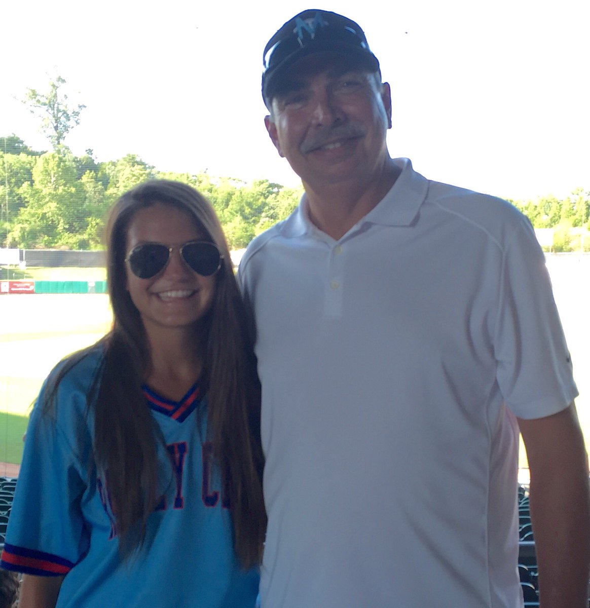 Julie Adkins (@JulieBAdkins) | Twitter