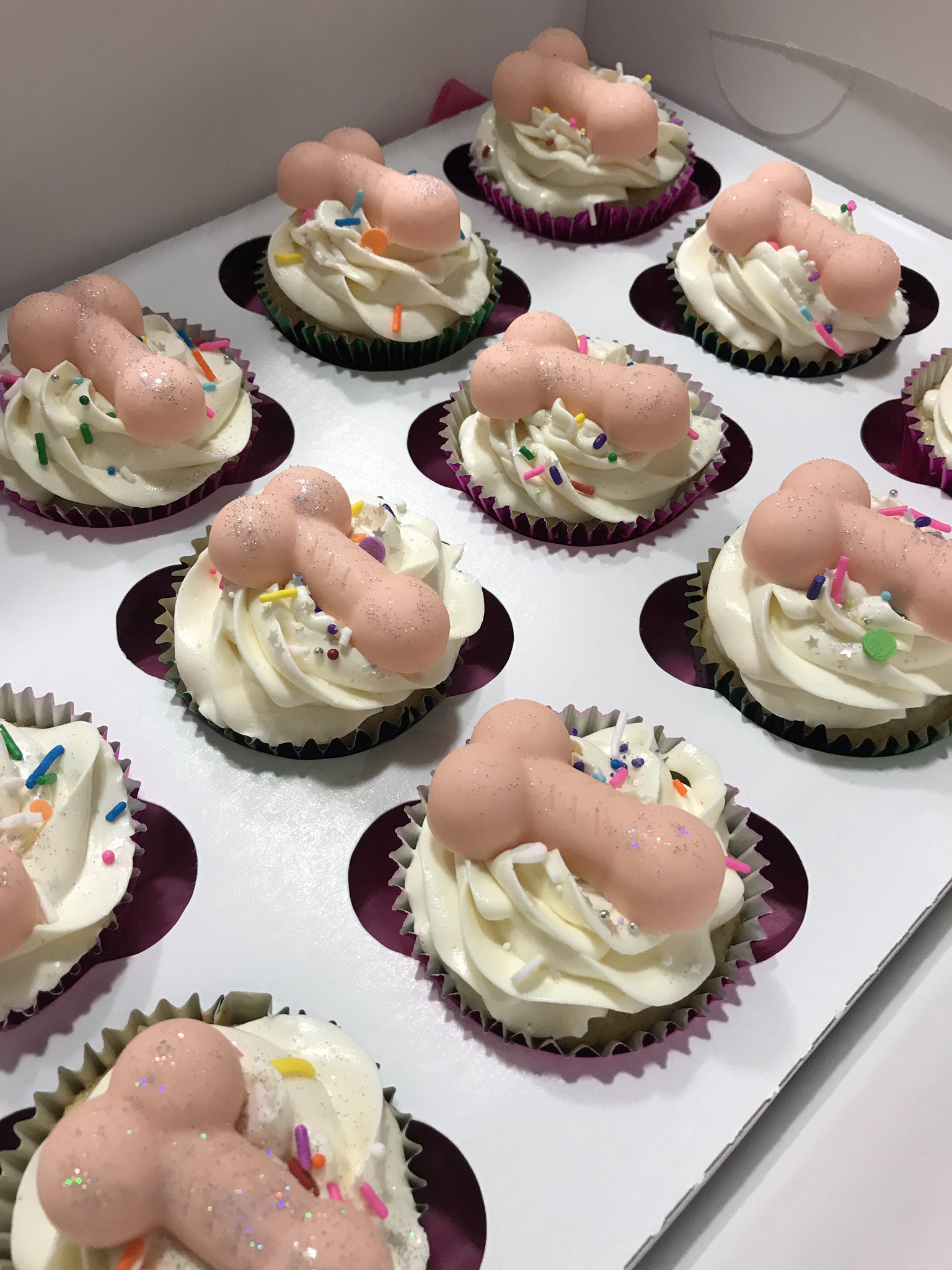 Dick Cupcakes