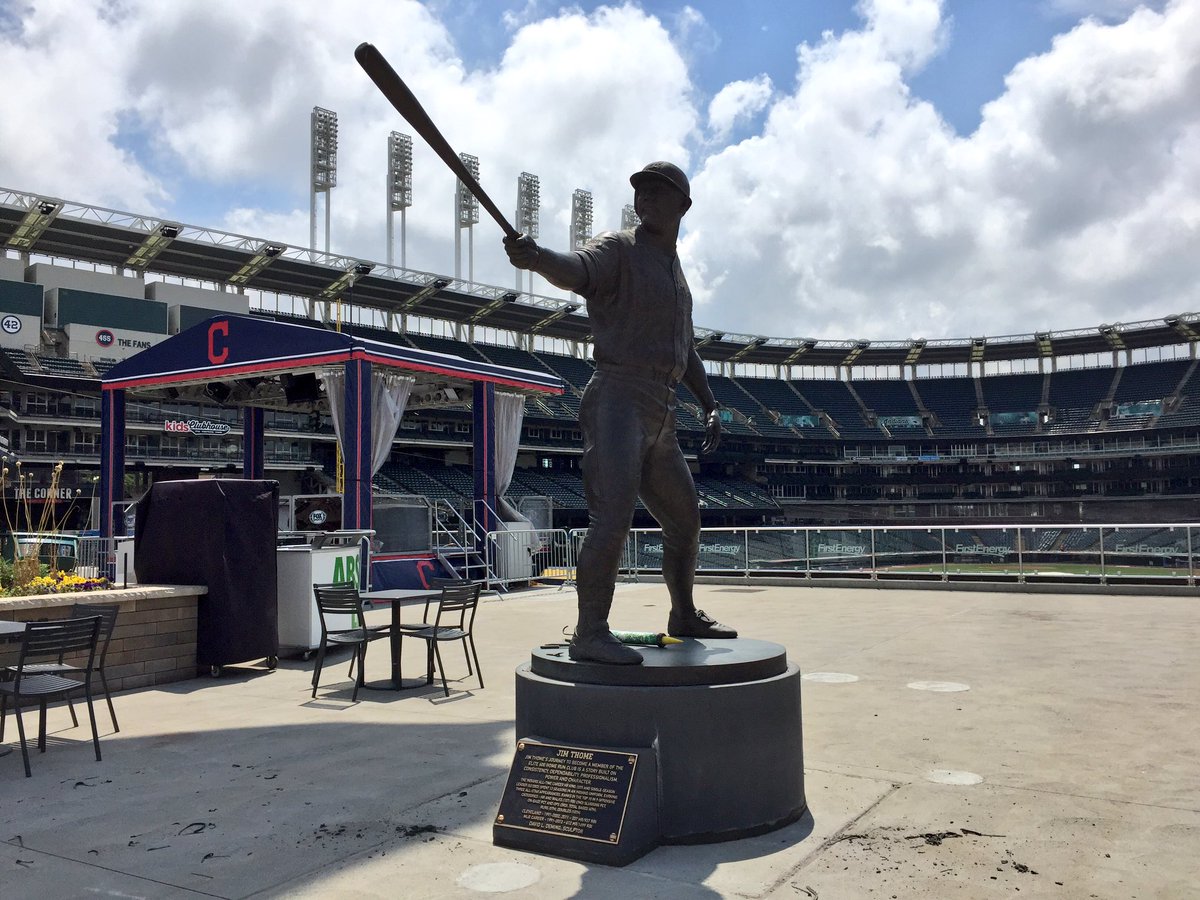 Jim Thome Statue