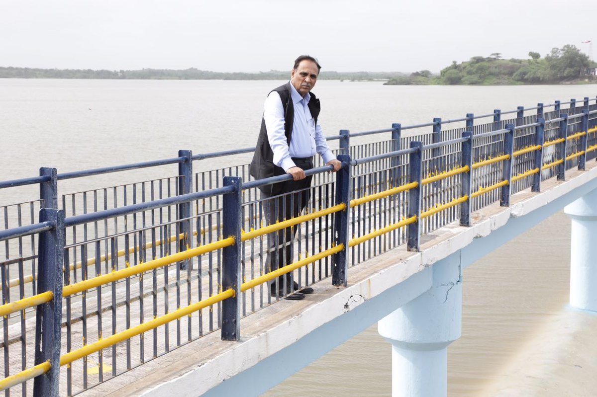 Chief Minister visits overflowing Aaji dam in Rajkot, will visit flood ...