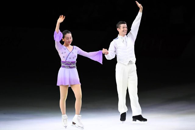 スポーツナビ フィギュアスケート編集部 on Twitter: "【THE ICE】#浅田真央 #ジェフリー・バトル（写真：坂本清） #figureskate #フィギュアスケート ...